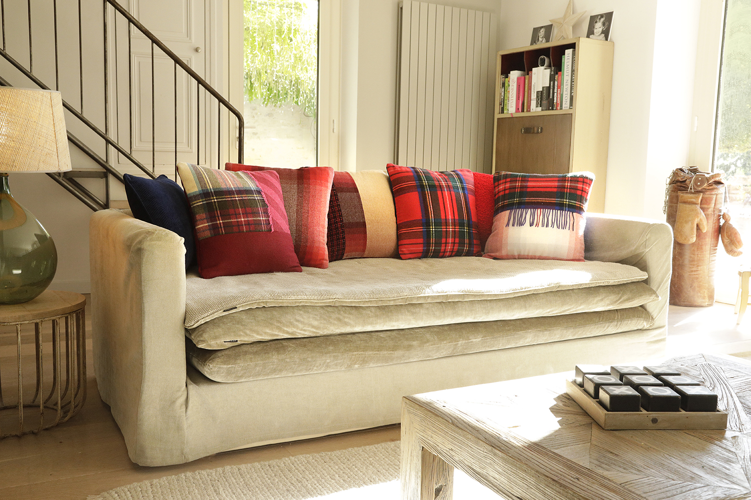 Magazine Maison du Coussin - Le coussin design et couture